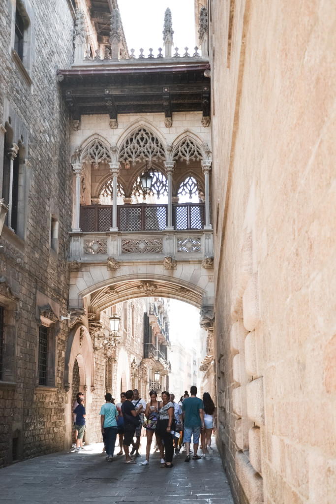 The Gothic Quarter, the old town of Barcelona | Epepa Travel Blog